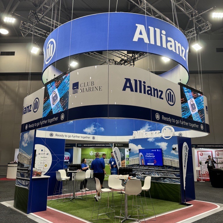 VIRTUAL ARCHERY Extended Reality (XR) // Hire Interactive Sports ...